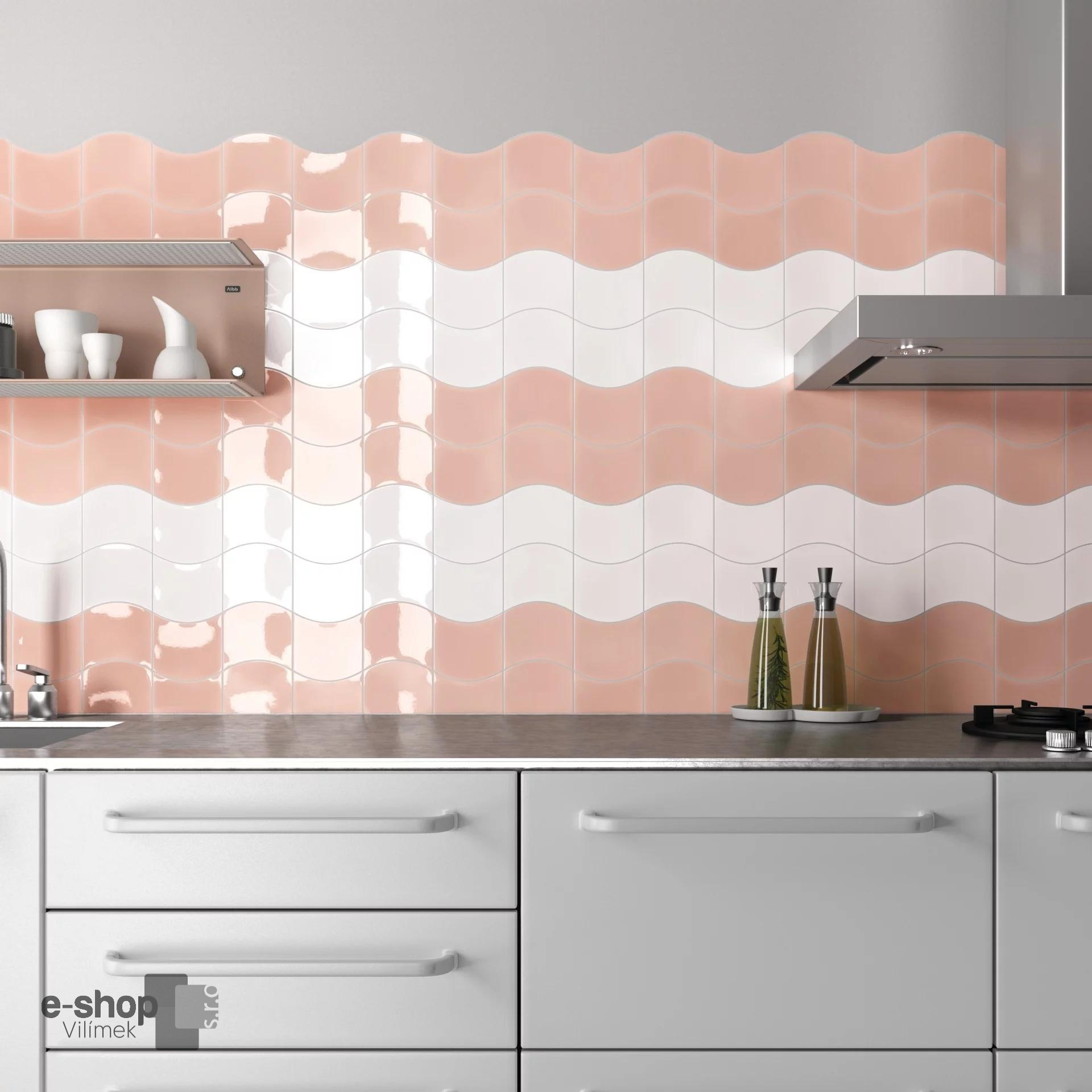 Netradičně řešený obklad za kuchyňskou linkou - bílý a lososový odstín z kolekce Equipe Wave