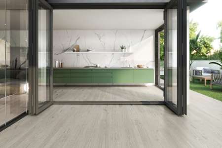 Sprchový kout v kombinaci dekoru Versalles a imitace břidlice Tibet Black (Codicer)